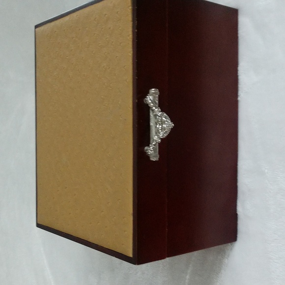 Judith Ripka | Jewelry | Ripka Jewelry Box | Poshmark